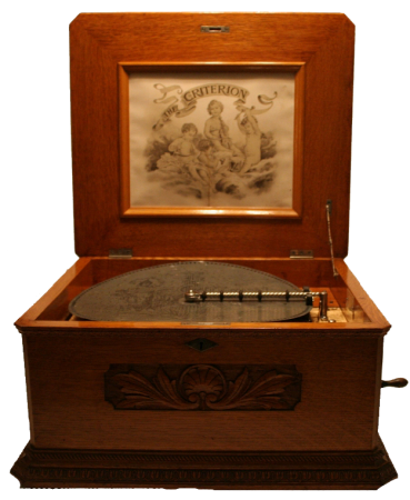 Criterion 15 3/4″ Disc Music Box